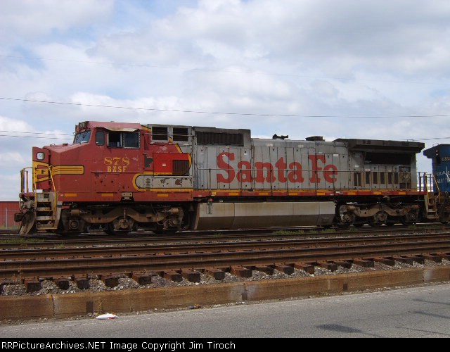 BNSF 878